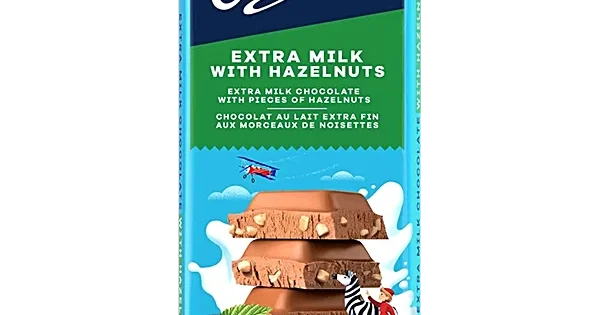 WEDEL EXTRA MILK CHOCOLATE WITH PIECES OF HAZELNUTS 80g